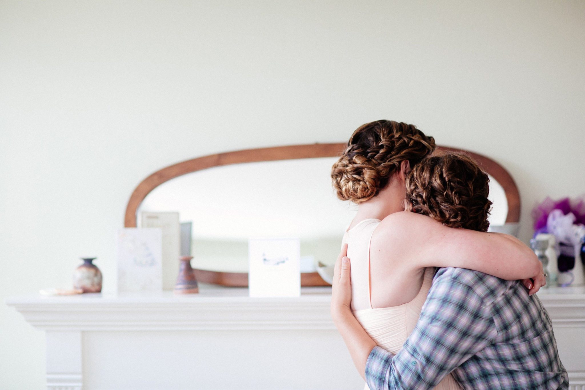 Ask Sine's Bridal Expert! | Sine Qua Non Salons